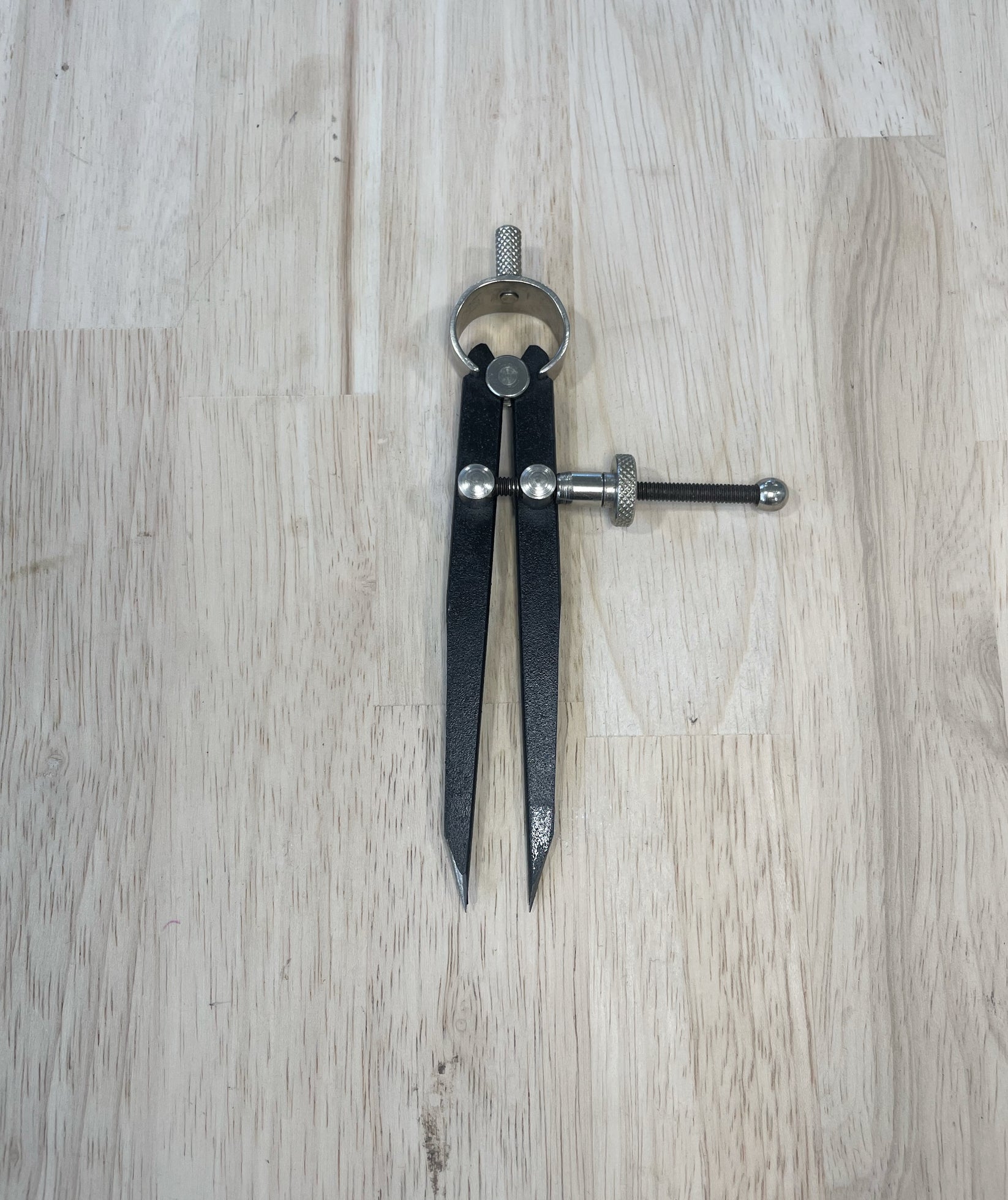 Dividers – Workspace Tools