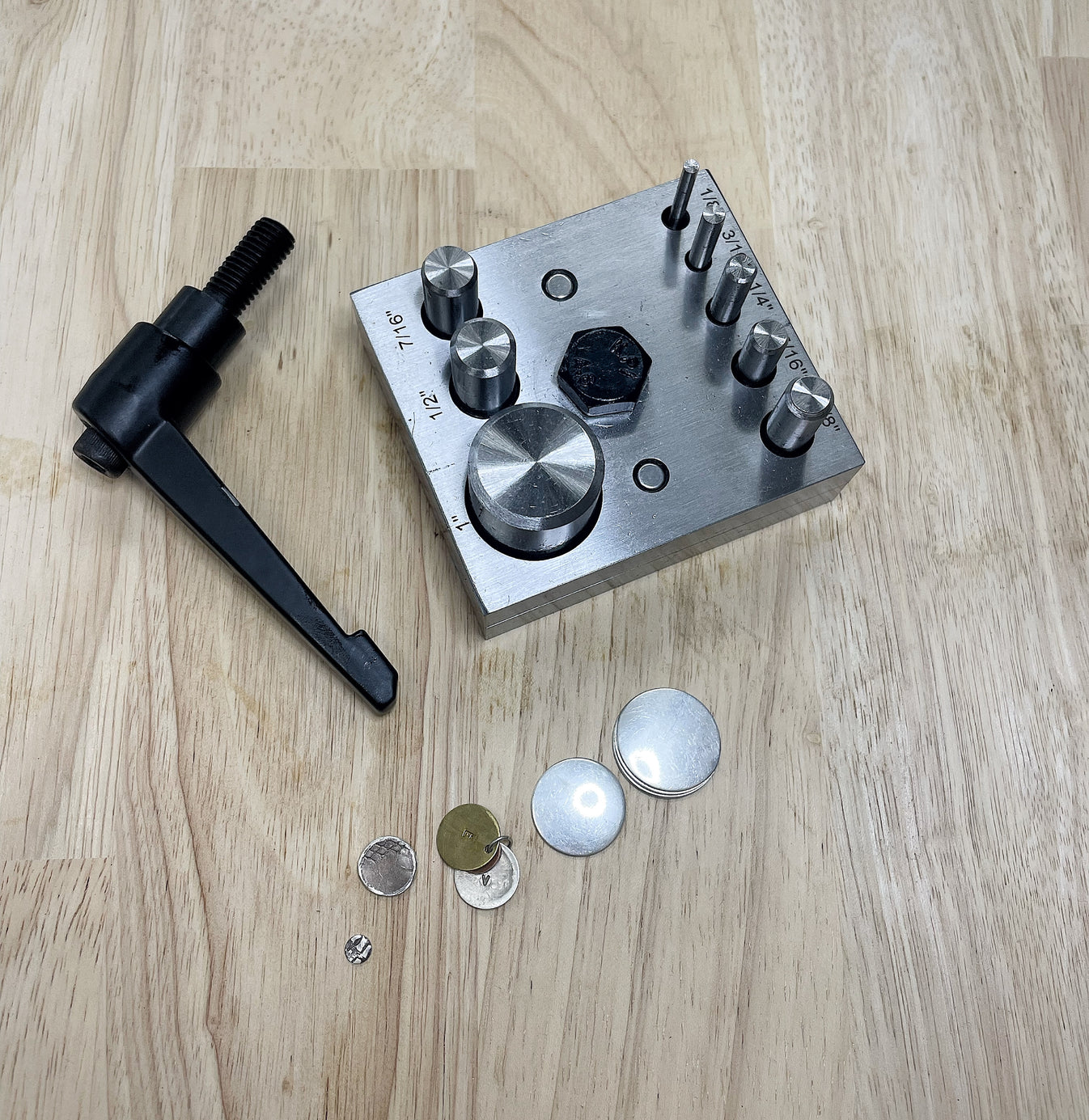 Precision Disc Cutter – Workspace Tools